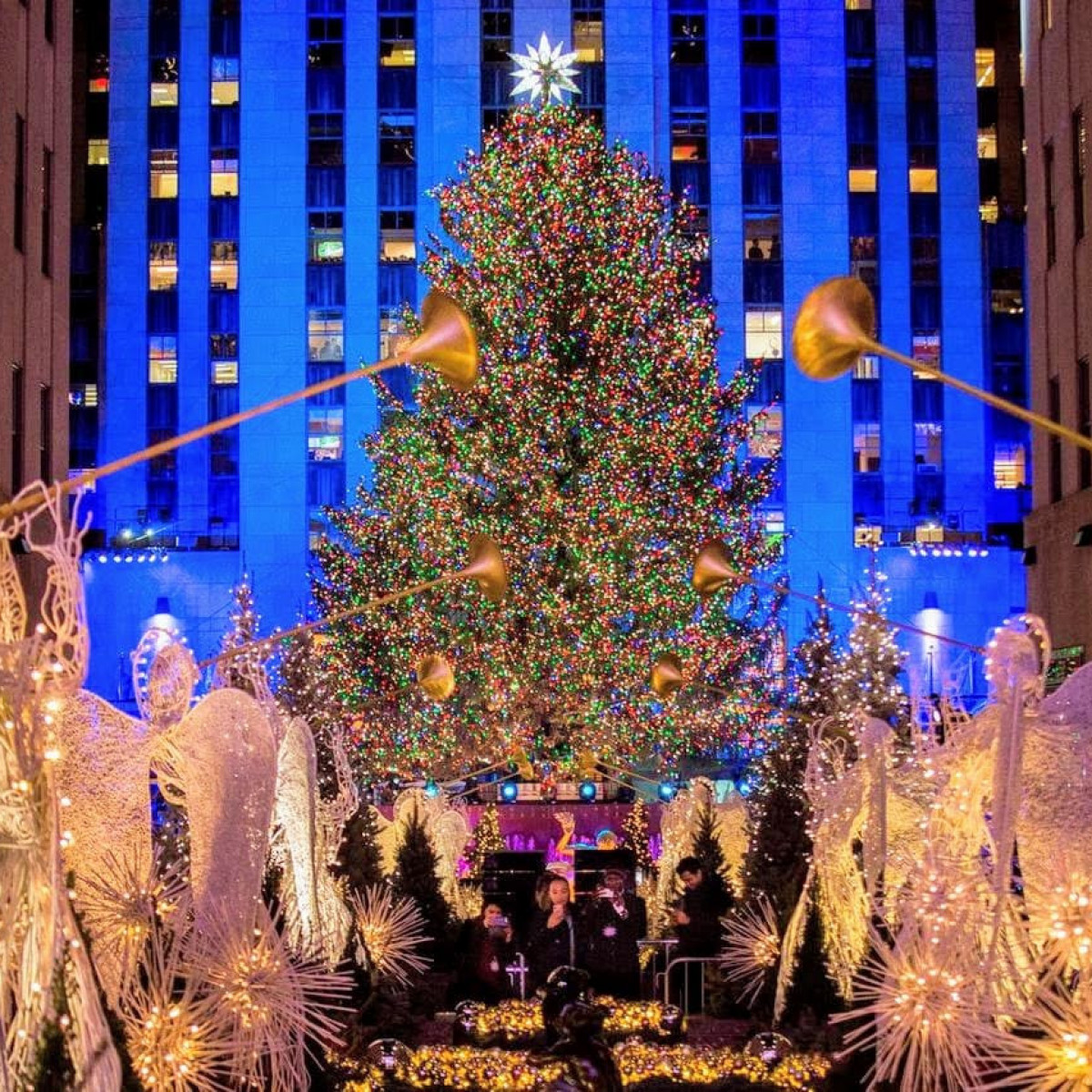 Rockefeller Christmas Tree VIP Opening Ceremony: Is a Rockefeller ...